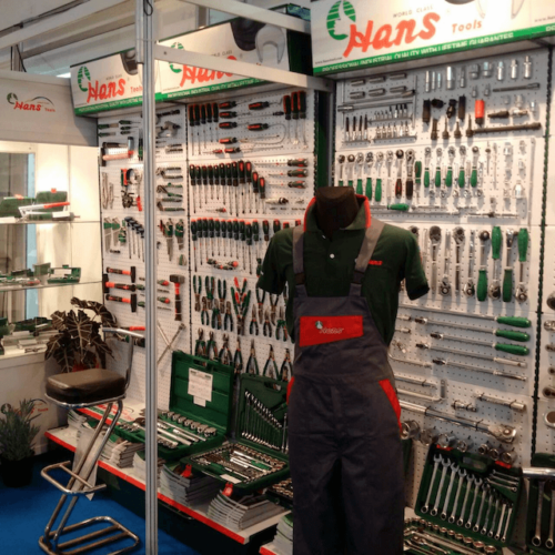 On Display: Quality HansTools® Display Stands for Tools